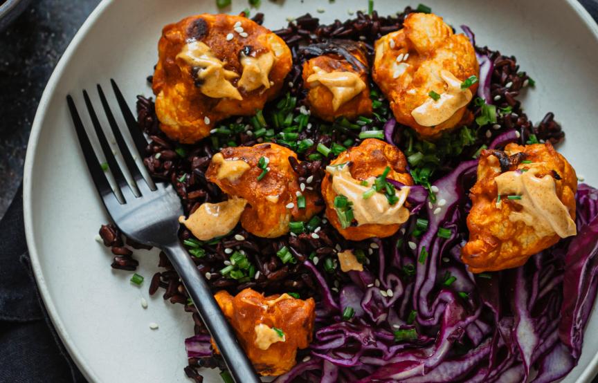 Blumenkohlnuggets mit Rotkohl | Air Fryer Club